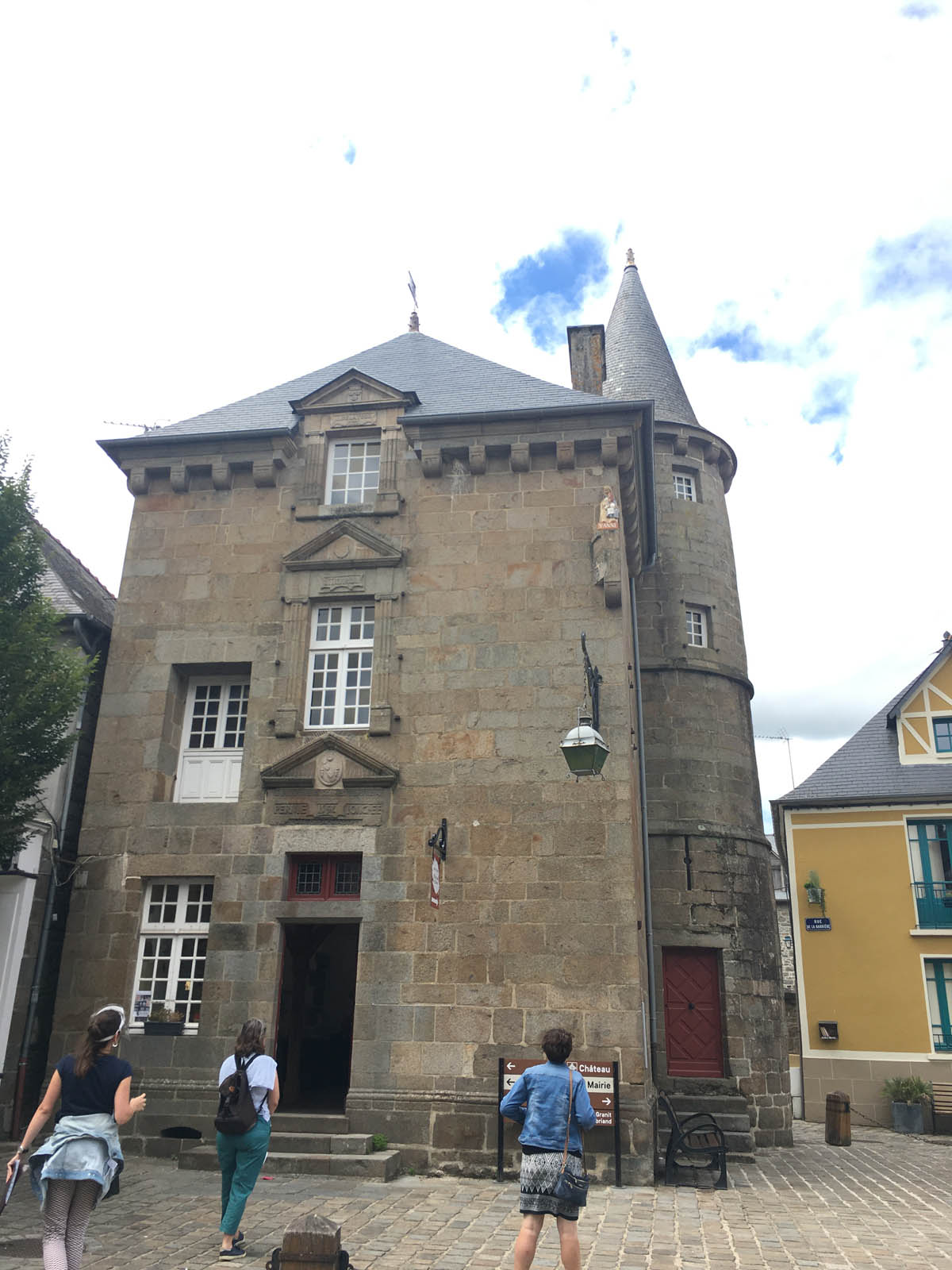Combourg and its castle - Mont Saint-Michel Normandy Destination
